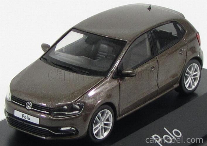 HERPA 70829 Scale 1/43 | VOLKSWAGEN POLO 5 DOORS - 4 DOOR 2014 BROWN MET
