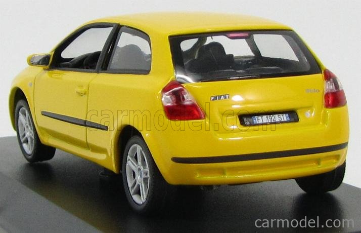 NOREV 771010 Scale 1/43 | FIAT STILO 2-DOOR 2002 YELLOW