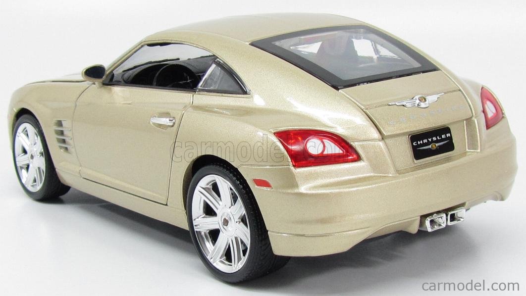 MAISTO 31140G Scale 1/18 | CHRYSLER CROSSFIRE COUPE 2005 GOLD MET