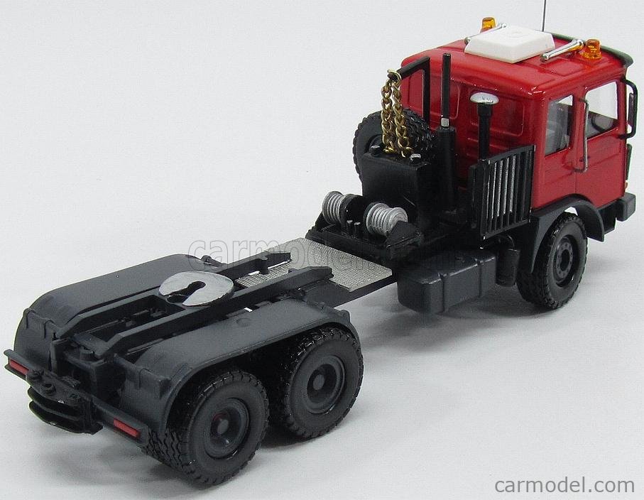 CONRAD 3109 Echelle 1/50 | MAN F8 TRACTOR 1983 RED