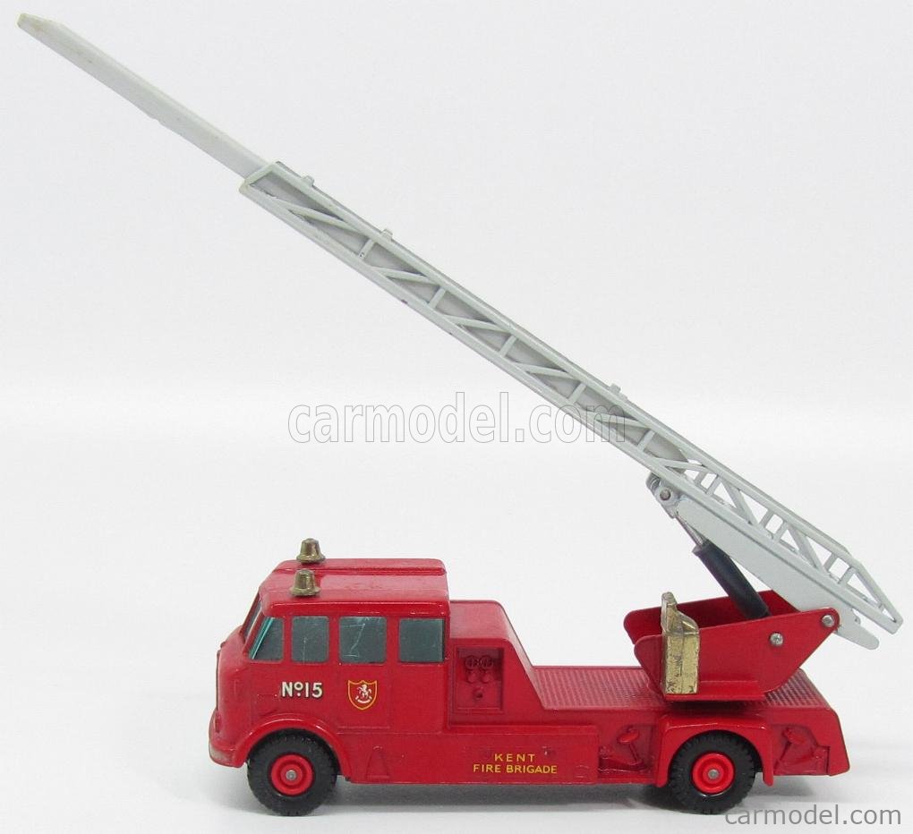 MATCHBOX K15 Scala 1/50 | AEC MERRYWEATHER KENT FIRE BRIGATE ENGINE N15 RED