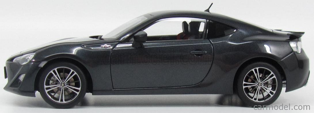 AUTOART 78772 Scale 1/18 | TOYOTA GT86 COUPE 2-DOOR RHD 2012 GREY MET