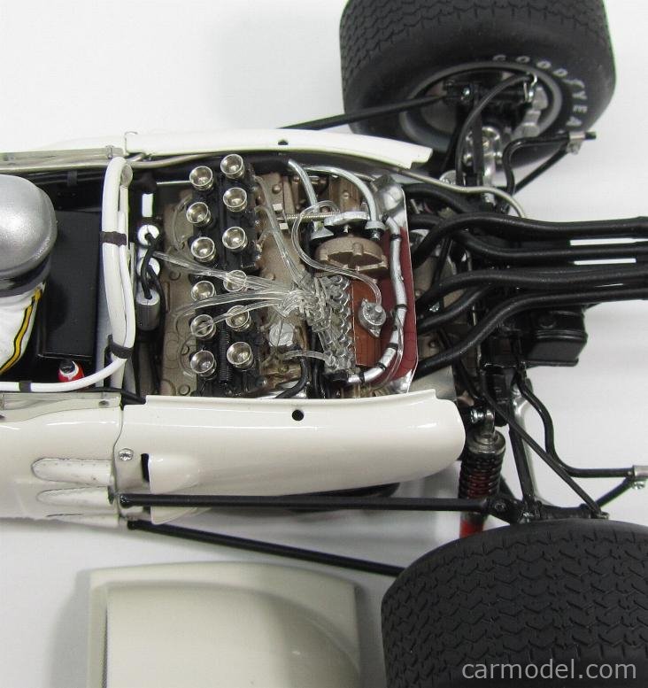 AUTOART 86599 Escala 1/18 | HONDA F1 RA272 N 11 MEXICO GP 1965 RICHIE GINTHER - WITH FIGURE WHITE